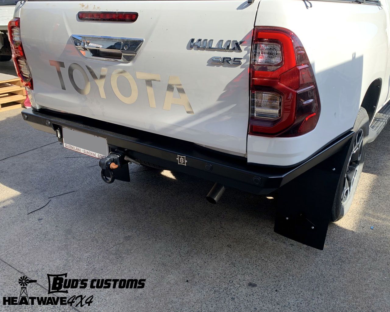 HILUX N70 & N80 - REAR QUARTER CHOP BUMPER - 25MM / 1" BODY LIFT