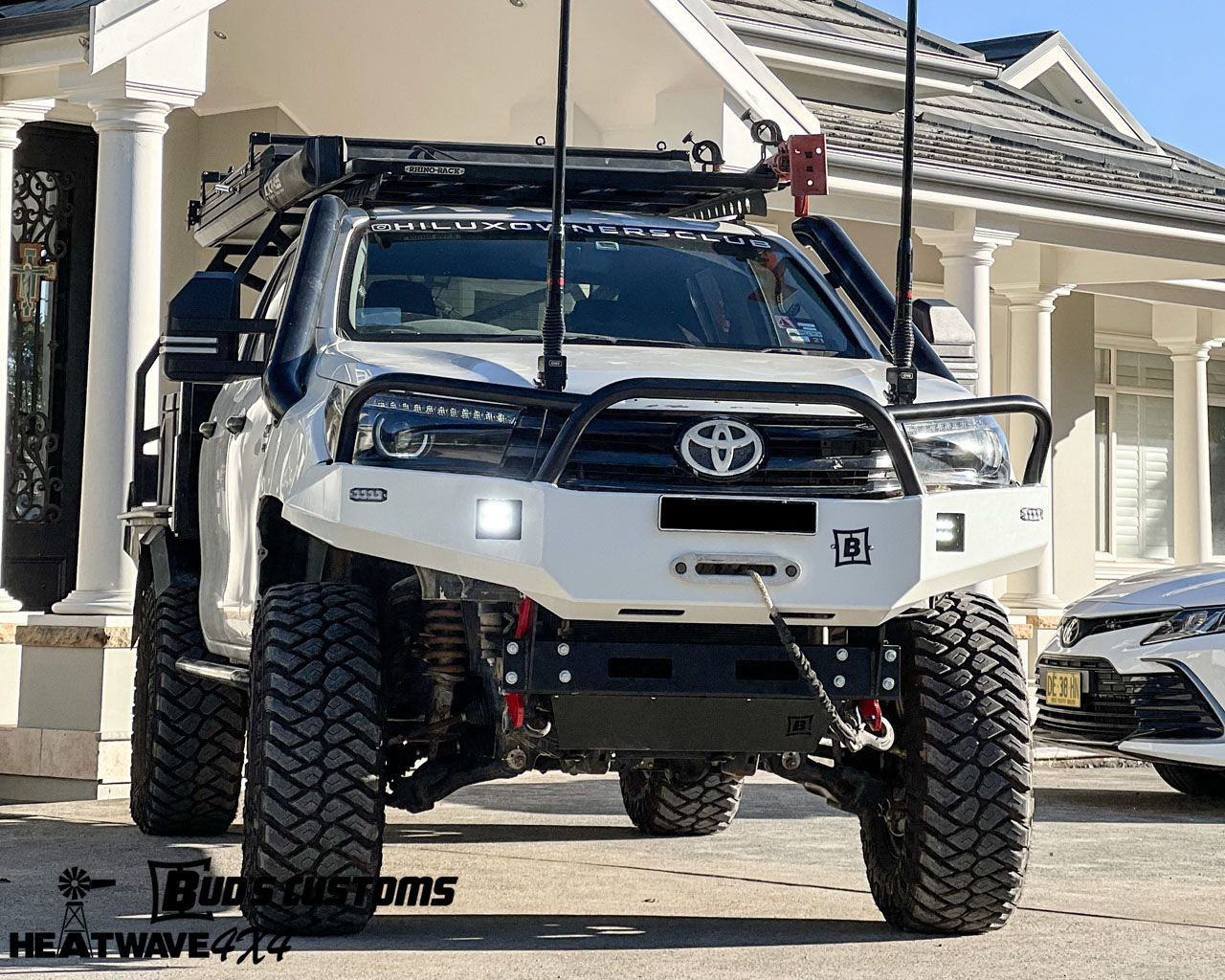 HILUX N80 07/2015 - 4/2020 FRONT BAR - TRIPLE HOOP - NO BODY LIFT